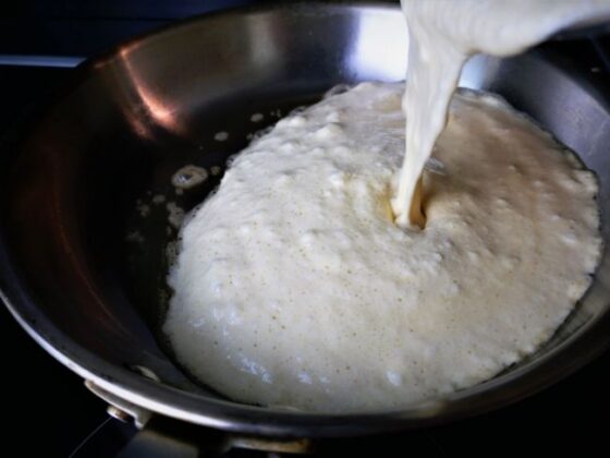 Šmorn – cesarski praženec (Kaiserschmarrn) – Kuharski recepti – Okusno.si